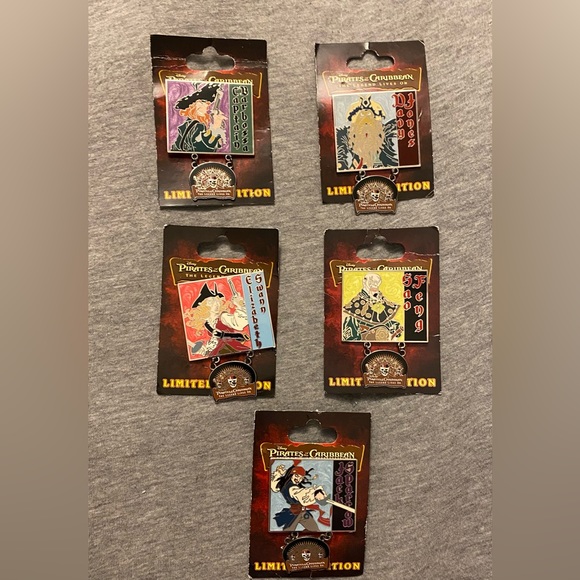 Disney | Other | New Le Pirates Of The Caribbean The Legend Lives On ...